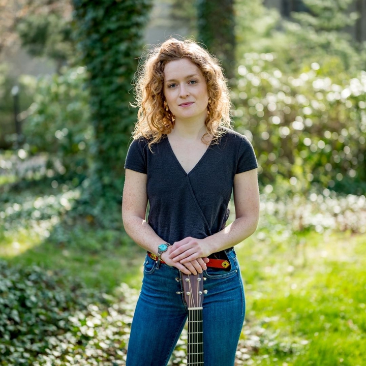 Alice Howe Tour Dates, Concert Tickets, & Live Streams