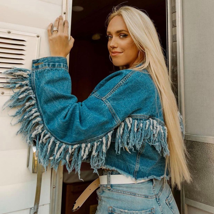 Bandsintown | Tracielynn Tickets - The Nashville Palace, Aug 27, 2021