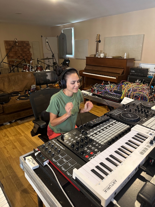 Ada Pasternak Concert Tickets: 2023 Live Tour Dates | Bandsintown