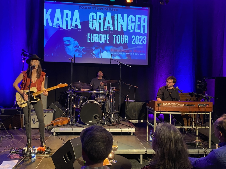 Kara Grainger Fish Kara Grainger: Fire On The Bayou Great Rock Blues