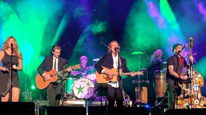 Matt Vee Concerts & Live Tour Dates: 2024-2025 Tickets | Bandsintown