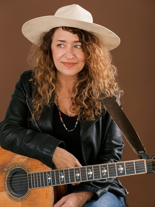 Lynn Drury Concerts & Live Tour Dates: 2025-2026 Tickets | Bandsintown