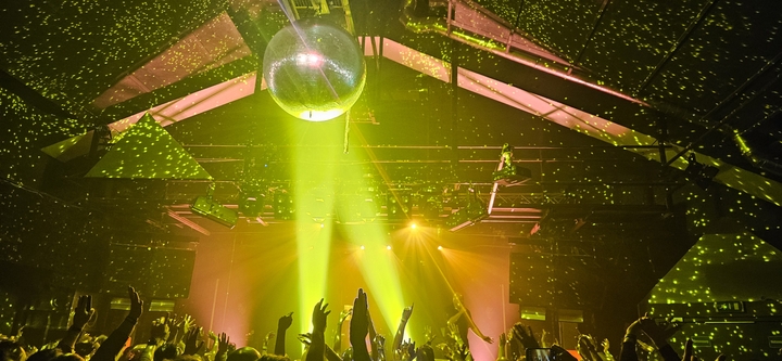 Vnv nation tour 2026 | Arsecultur.com