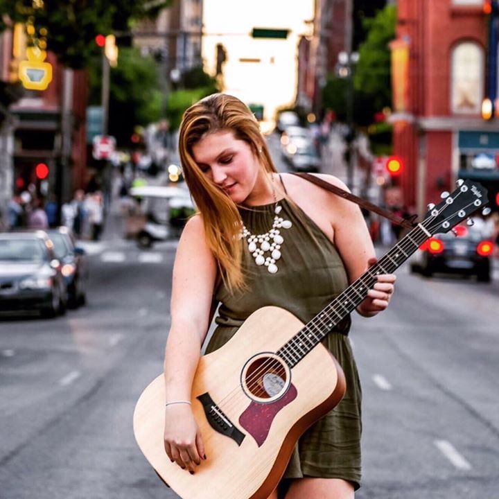 Sarah Larson Commando