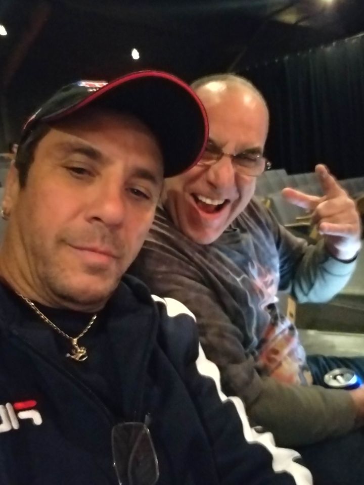 Felix Hanemann's Instagram, Twitter & Facebook on IDCrawl