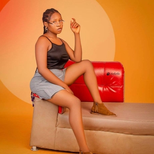 cleopatra ng - フォロー