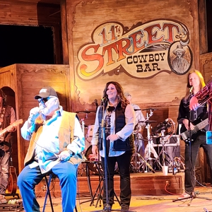 Johnny Lee Concert Tickets: 2023 Live Tour Dates | Bandsintown