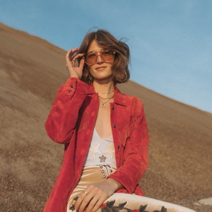 Anna VausFort Wayne チケット, Clyde Theatre2024年4月19日 | Bandsintown