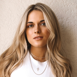 Alana Springsteen Macon Tickets, The Hummingbird Stage & Taproom Jul 19 ...