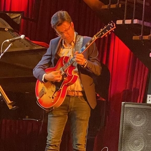 Lee Jones GuitaristMelbourne チケット, Paris Cat Jazz Club2024年8月25日 ...