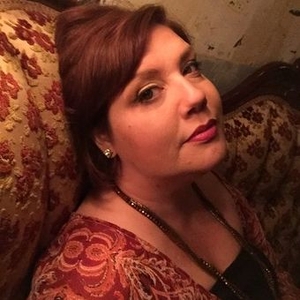 Tan Sanders's Instagram, Twitter & Facebook on IDCrawl