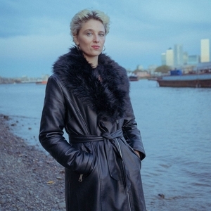 Sannie Fox Concerts & Live Tour Dates: 2025-2026 Tickets | Bandsintown