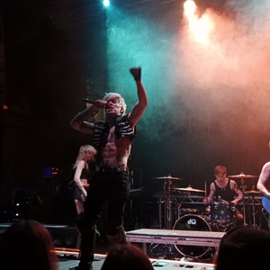 TX2 Concerts & Live Tour Dates: 2025-2026 Tickets | Bandsintown