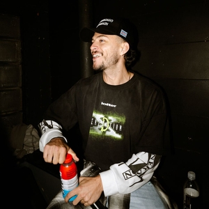 Jake Shore Concerts & Live Tour Dates: 2026-2027 Tickets | Bandsintown