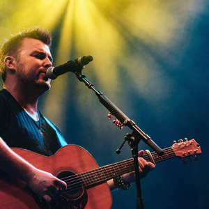 Travis Collins Tour Dates, Concert Tickets, & Live Streams